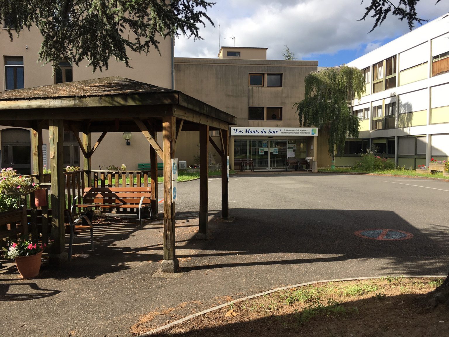 EHPAD LES MONTS DU SOIR - Montbrison (42) - Groupe SOS Seniors